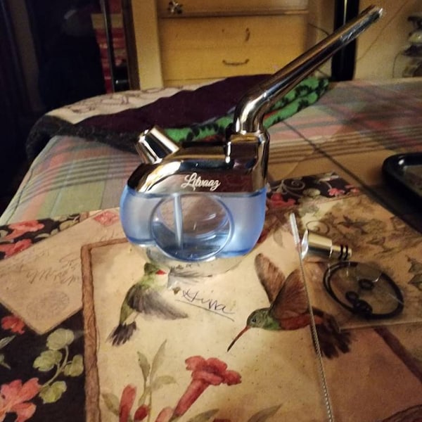 Pyramid Shaped Glass Pipe, Unique Pipe Design, High Quality for Smokers ...