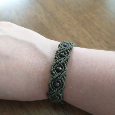 Celtic Style Macrame Bracelet Tutorial - Etsy