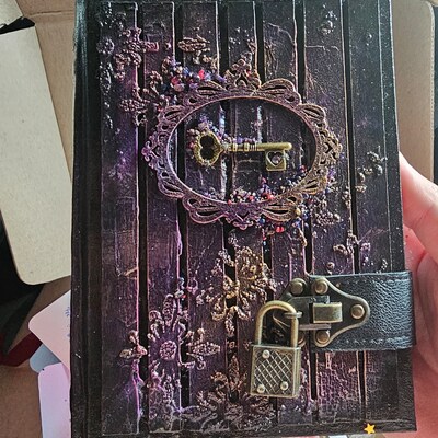 Vintage Style Floral Diary With Lock and Key - Etsy