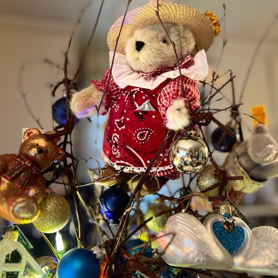 Muffy Vanderbear Hoppy Vanderhare Portrait in Black & White - Etsy