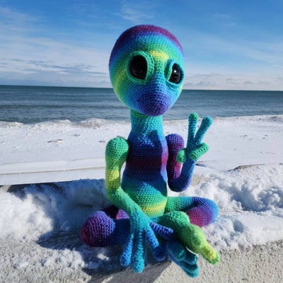 Alien Crochet Amigurumi Pattern DIGITAL Download PDF by Crafty ...