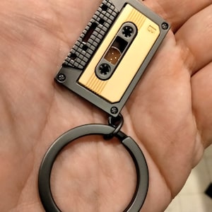 Metalmorphose 3D My King Keychain - Etsy