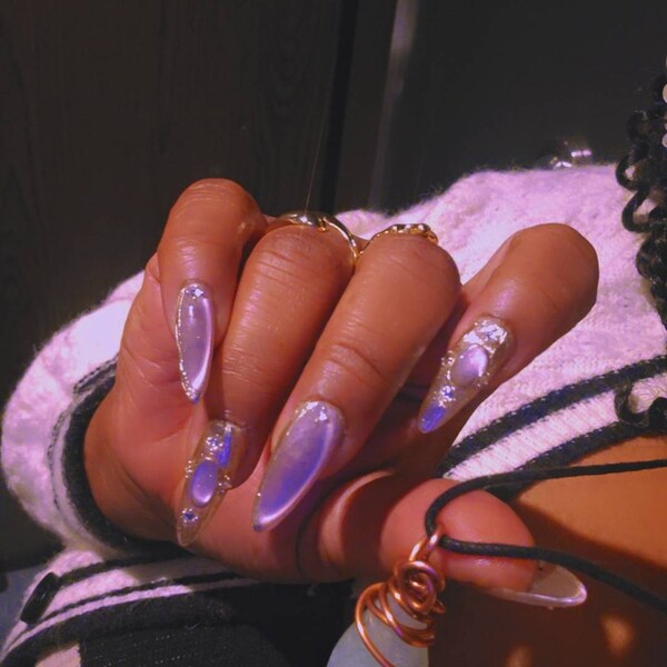 Press-on Nails Kit 10pc - Celestial Amethyst Almond - 2 Lengths ...