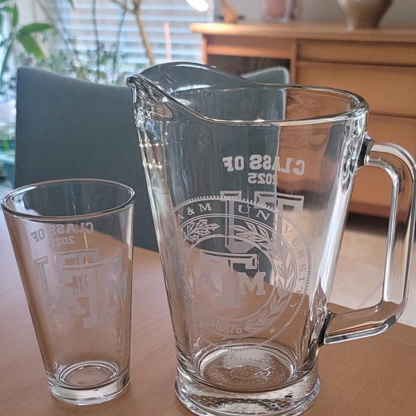 Personalized Engraved Wine Glass Set | Custom Drinkware | Etched Wine ...