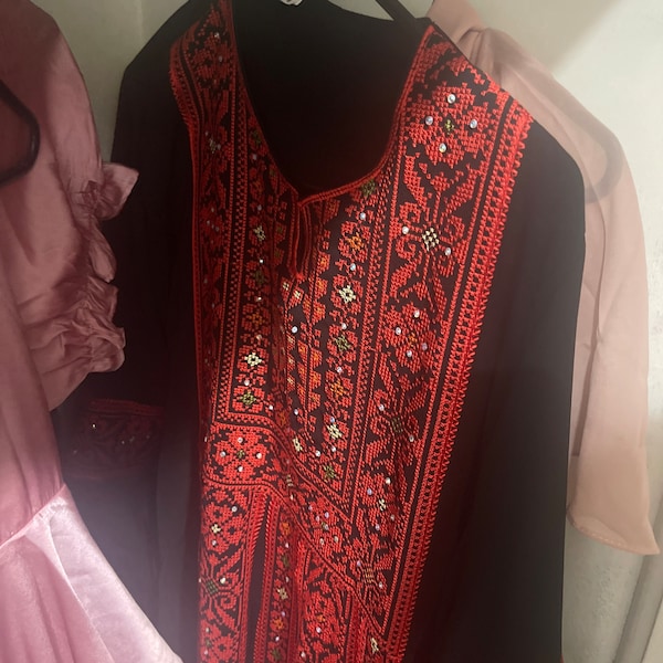 Palestinian Thobe Thob Embroidery Tatreez Red Sanabel - Etsy