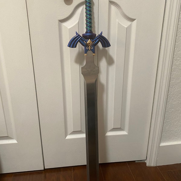 Limited Edition Legend of Zelda Master Sword Full-size Metal Replica ...