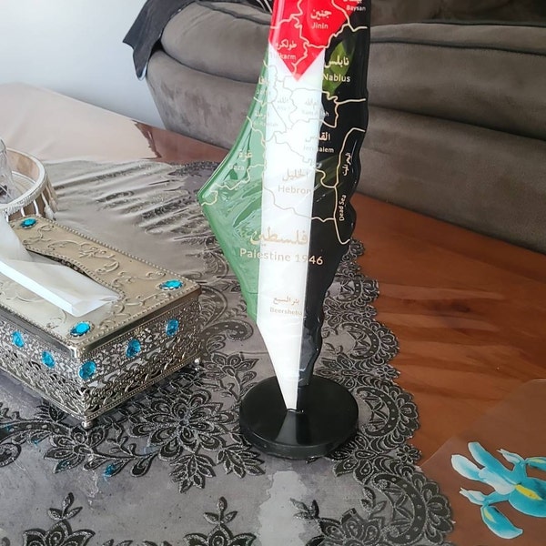 Syria Map With Flag Colours and Resin Finish - Etsy