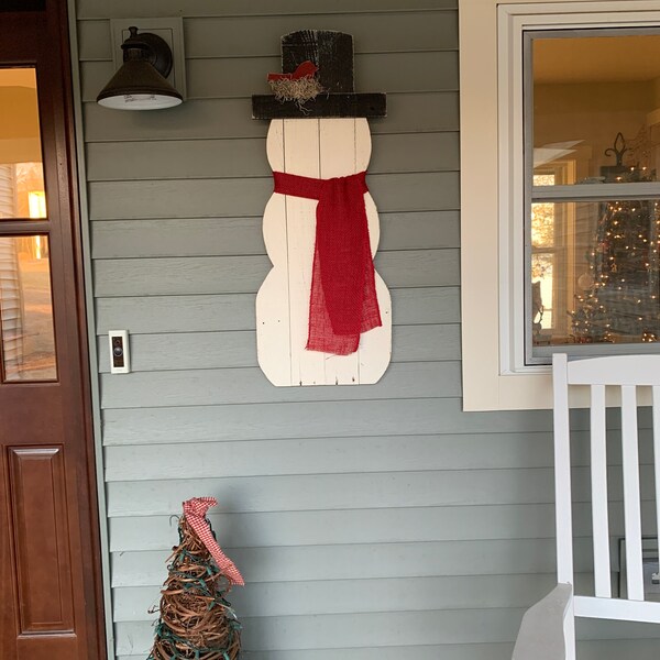 Pallet Snowman. Wooden Snowman MADE TO ORDER - Etsy