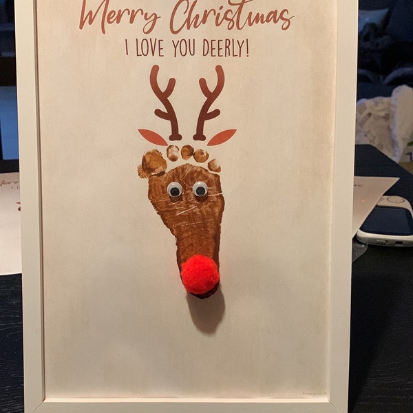 Christmas Footprint Reindeer / Xmas Handprint Footprint Art Craft ...