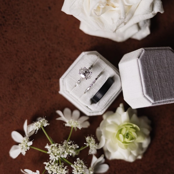 Black and White Welcome Signs With Raised Text | Extra Large Stacked ...