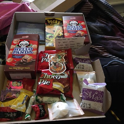 Unique Cute Korean Japanese Letterbox Gift, Hug in A Box, Birthday ...