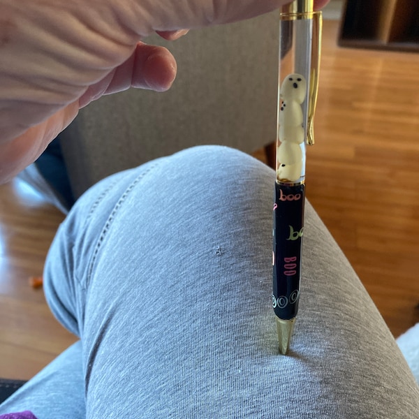 Glow in the Dark Ghost Pen, Halloween Ghost Ballpoint Pen, Fun Boo Pen ...