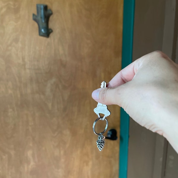 Pinecone Tree Key Ring/ Keychain / Zipper Pull - Pine Cone Keychain ...