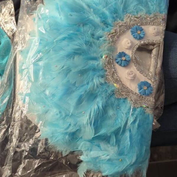 Feather Wedding Fan, Nigerian Wedding Attire, Customised Handfan ...