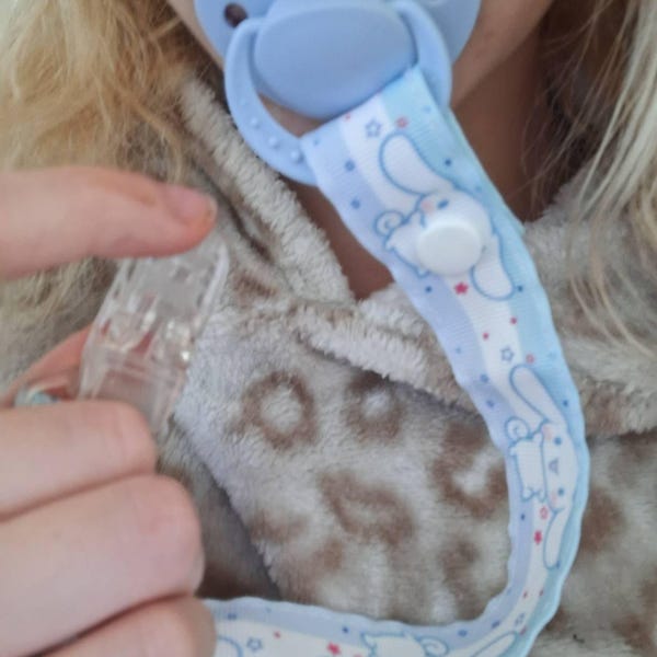 Blue Puppy Adult Minder Clip Tether for Adult Pacifiers, Chewelry ...