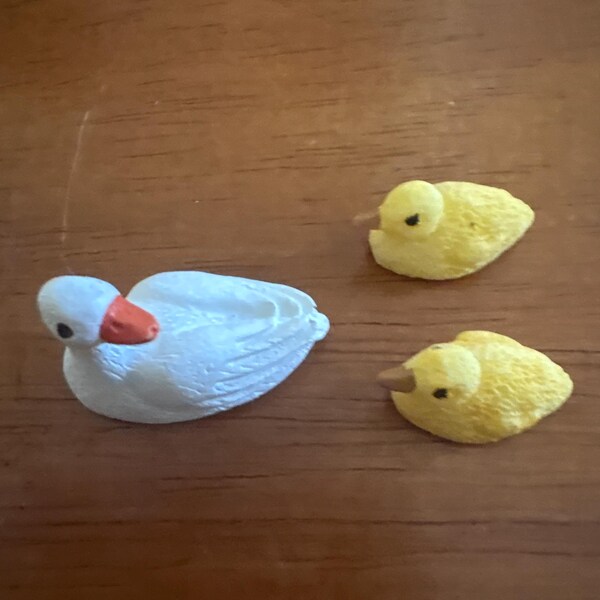 Miniature Draping Rose Window Box/polymer Roses/draping Greenery/6 ...