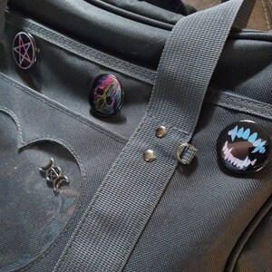 Peace Sign Button Set 20-1.25 60s Hippie Party Favor | Etsy