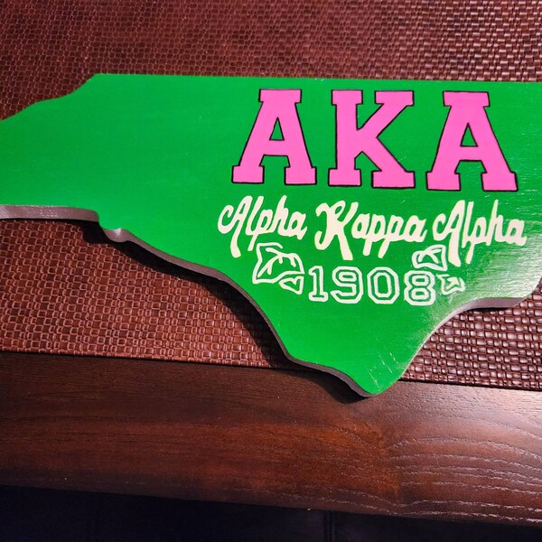 LSU Hand Painted Wooden Sign, Cut Into the Shape of Louisiana. - Etsy