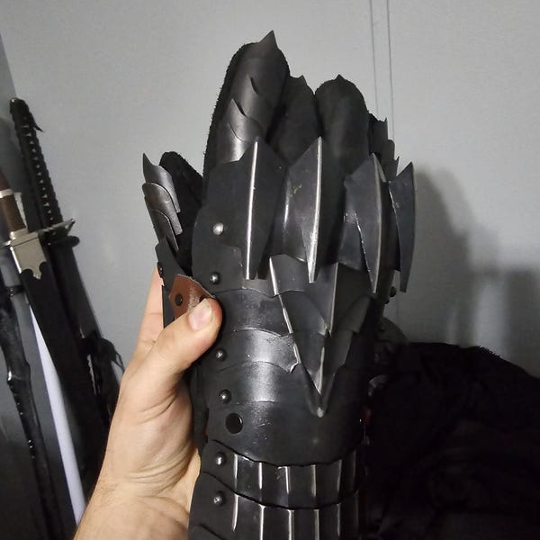 Medieval Nazgul Etching Gloves Set Medieval Knight Gothic Gauntlet ...