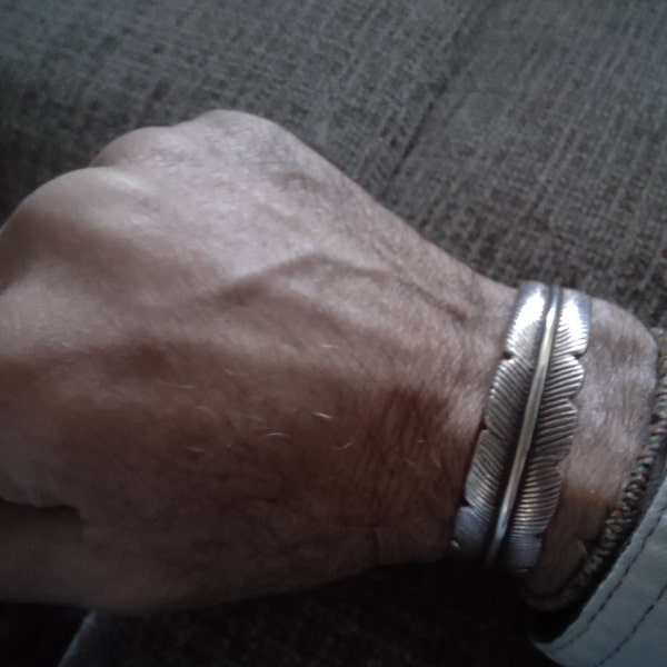 Viking Goth Feather Bracelet Bangle - Vintage Cuff Bracelet for Men - Two Tone Adjustable Tribal ...