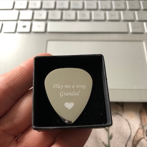 Personalised Guitar Pick, Plectrum With Engraving, Personalised Gift ...