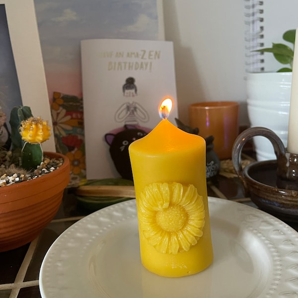 Sunflower and Bee Beeswax Candle - Made in Devon With 100% Beeswax ...