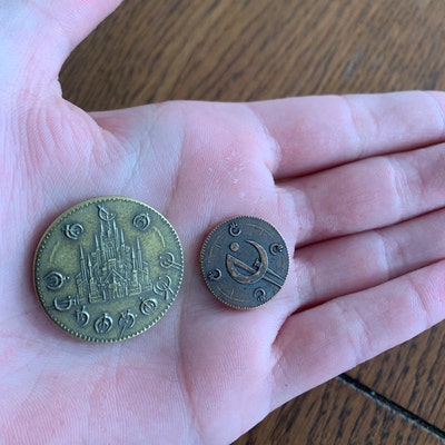 Mistborn™ Set 1 Two Coins of the Final Empire - Etsy