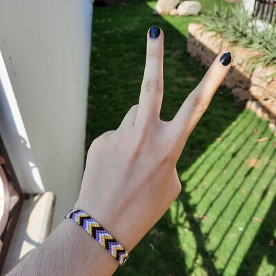 Subtle Non-binary Pride Flag Friendship Bracelet Non-binary Genderqueer ...