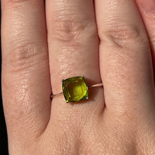 Unique Natural Peridot Ring, Peridot Ring, Solitaire Stacking Natural ...