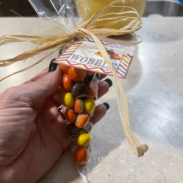 Gobble 'til You Wobble Thanksgiving Tags and Bag Toppers. Thanksgiving ...
