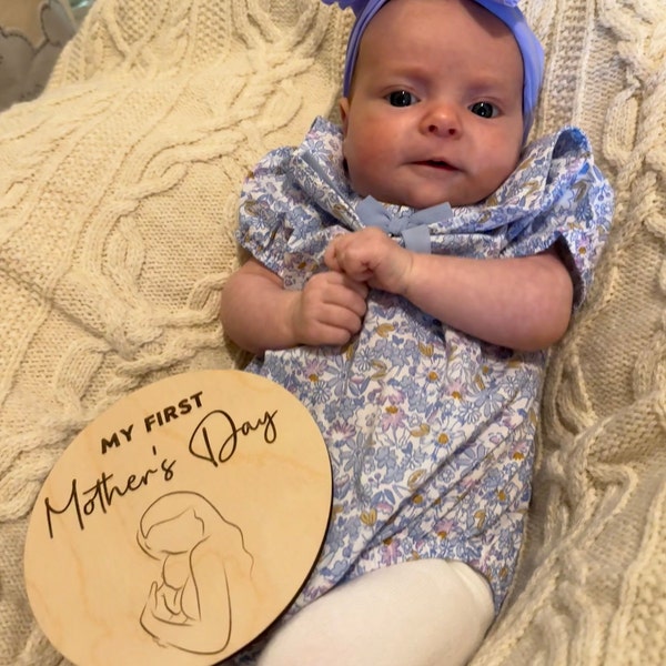 Daisy Birth Announcement Name Sign, Sign for Baby Name Reveal ...