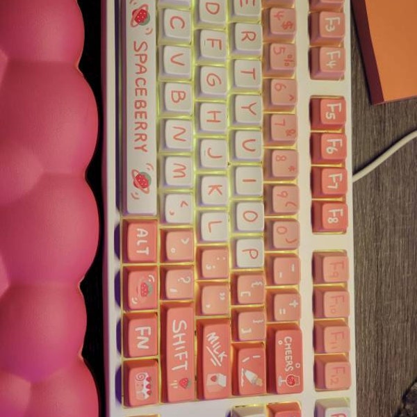 Sweet Strawberry Keycap Set, Cherry and MDA Profile, PBT, Cherry MX ...