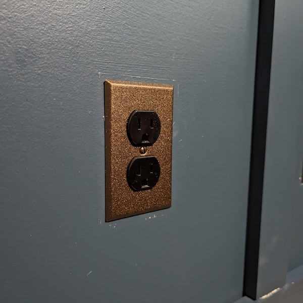 Western Rust Powder Coated Toggle, Rocker, Duplex, and Blank Round ...