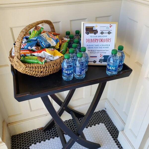 Delivery Driver Snack & Drink Sign, Mail Carrier, Packages, Essential ...