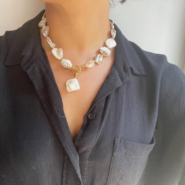 Irregular Shell Necklace, Large Shells Necklace, Chunky Asymmetrical ...