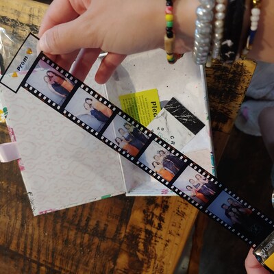 Memory Film Keychain 1-10 Photos Personalized Camera Roll - Etsy