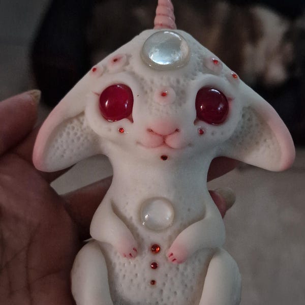 Fresno Nightcrawlers of California, Alien Statue Mythical Creatures ...