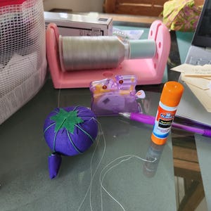 Horizontal Yarn Ball Holder, Knitting, Crochet, Spindle - Etsy