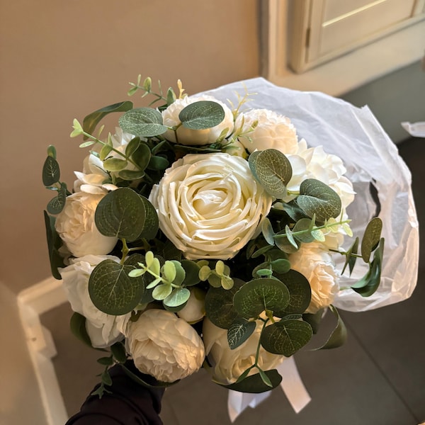 Off White & Greenery Bouquet, Wedding Bouquet,bridal Bouquet ...