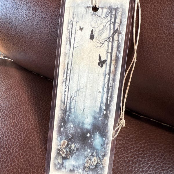 Cityscape Landscape Single Sided Laminated Bookmark - Book Lover Gift ...