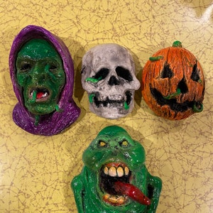 Alien Movie Xenomorph Chest Popper Inspired Bloody Wine Topper | Etsy