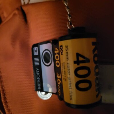 10-40 Photos Keychain Film Roll, Personalized Camera Film Roll Keyring ...