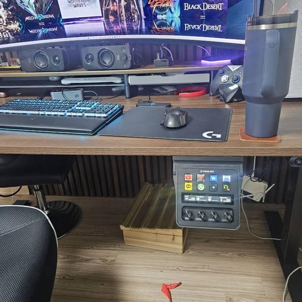 Articulating Desk Mount for Stream Deck Plus - Etsy