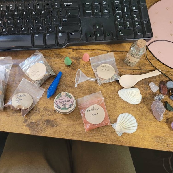 Magic Crystal Confetti, Mystery Witch Scoop, Witch Crystal Confetti ...