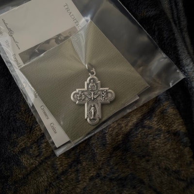 Divine Mercy Gold Pendant Necklace Spiritual Religious Inspirational ...