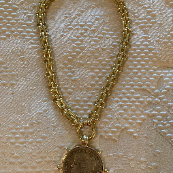 Gold Coin Medallion Necklace: Vintage Style, Gold-plated Chain - Etsy