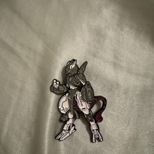 Gojo Satoru JJK Pin Anime Limitless, Six Eyes, Cursed Technique Lapse ...