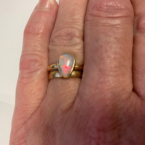 Australian Boulder Opal Ring Showing Stunning Ribbon Pattern. Cushion ...