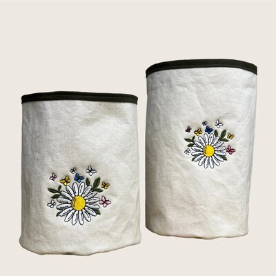 Mini Daisy Flower With Butterflies Embroidery Design 5 Sizes, Flower ...