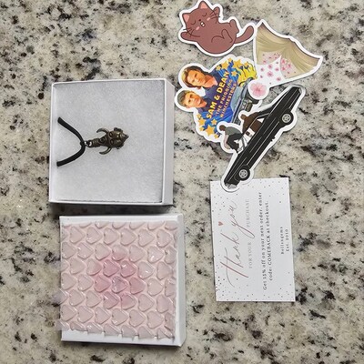 Arctic Monkeys Heart Enamel Pins. AM Soft Enamel Pin Badge Brooch Funny ...